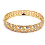 Gold Bangles in Singapore | Gold Bangles Designs - Mustafa Jewellery